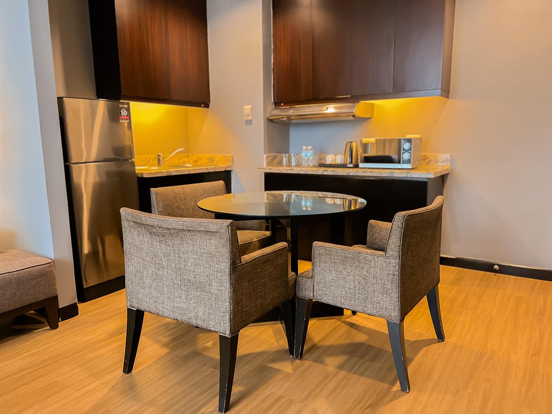 Rooms | Suites | Accommodations | B Hotel Alabang